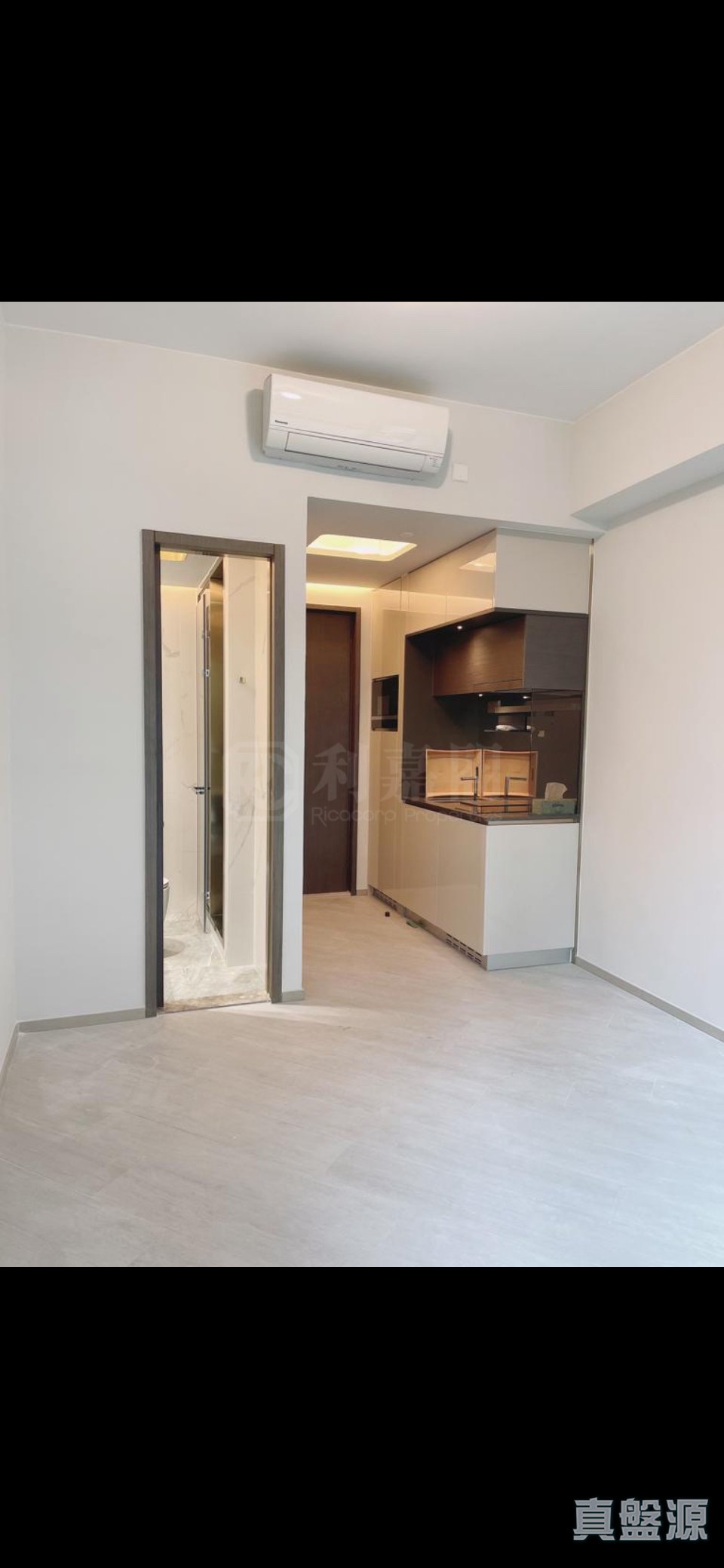 Real Listing - Ricacorp Property Limited - Sham Tseng/Castle Peak Road THE ROYALE Phase 2 ...
