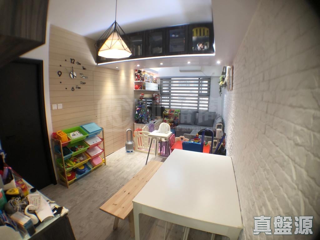 Real Listing - Ricacorp Property Limited - North Point/North Point Mid ...