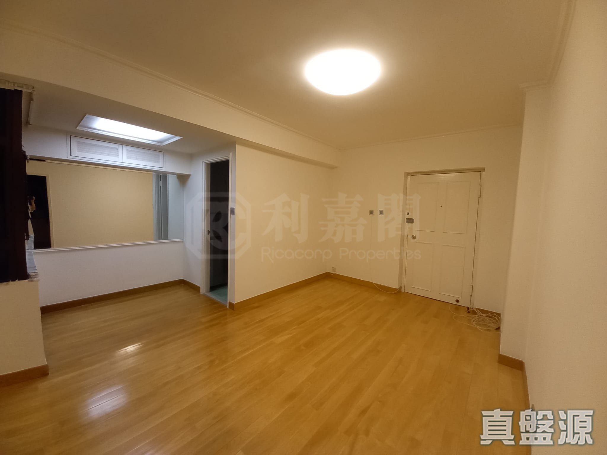 Real Listing - Ricacorp Property Limited - Mid-Levels West CORONA TOWER